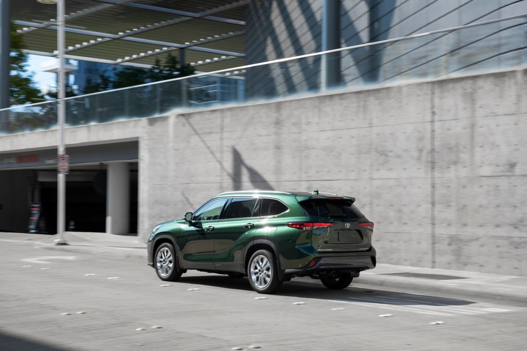 What is the best mid size SUV? - Toyota of Clermont Blog